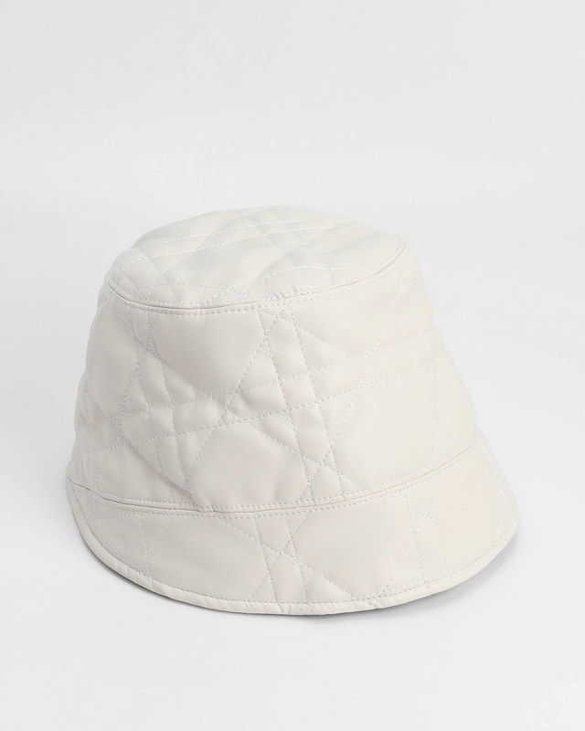 Шляпа клош из стеганой экокожи Lilly Bennet 186129 купить за 3990.0 ...