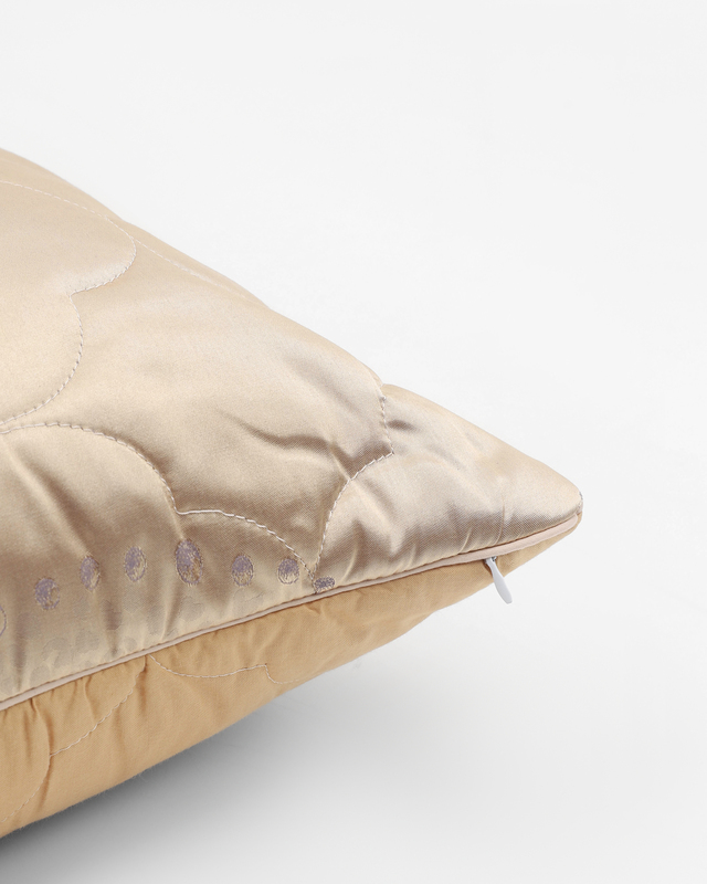 Подушка «Роскошь кашемира» Daune Royal 182158 купить за 3499.0 рублей в ...