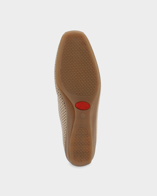 Лоферы увеличенной полноты из натуральной кожи со сквозной перфорацией ...