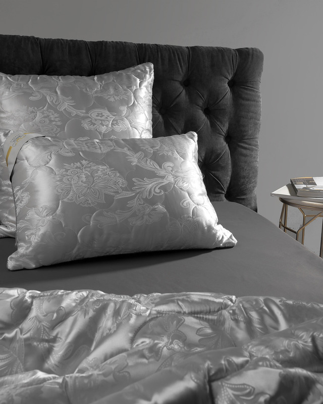 Подушка «Королевское утро» Daune Royal 182160 купить за 2299.0 рублей в ...