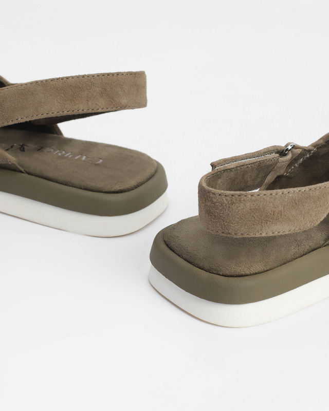 Сандалии из замши с застежкой велкро и амортизирующей стелькой Memotion Caprice 188678 купить за ...